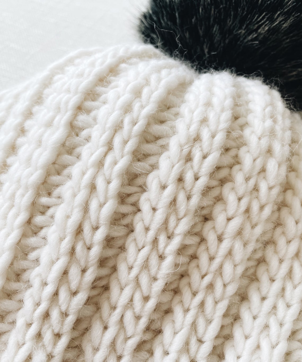 CROCHET PATTERN Ribbed Knit Look Hat the Detire Beanie - Etsy