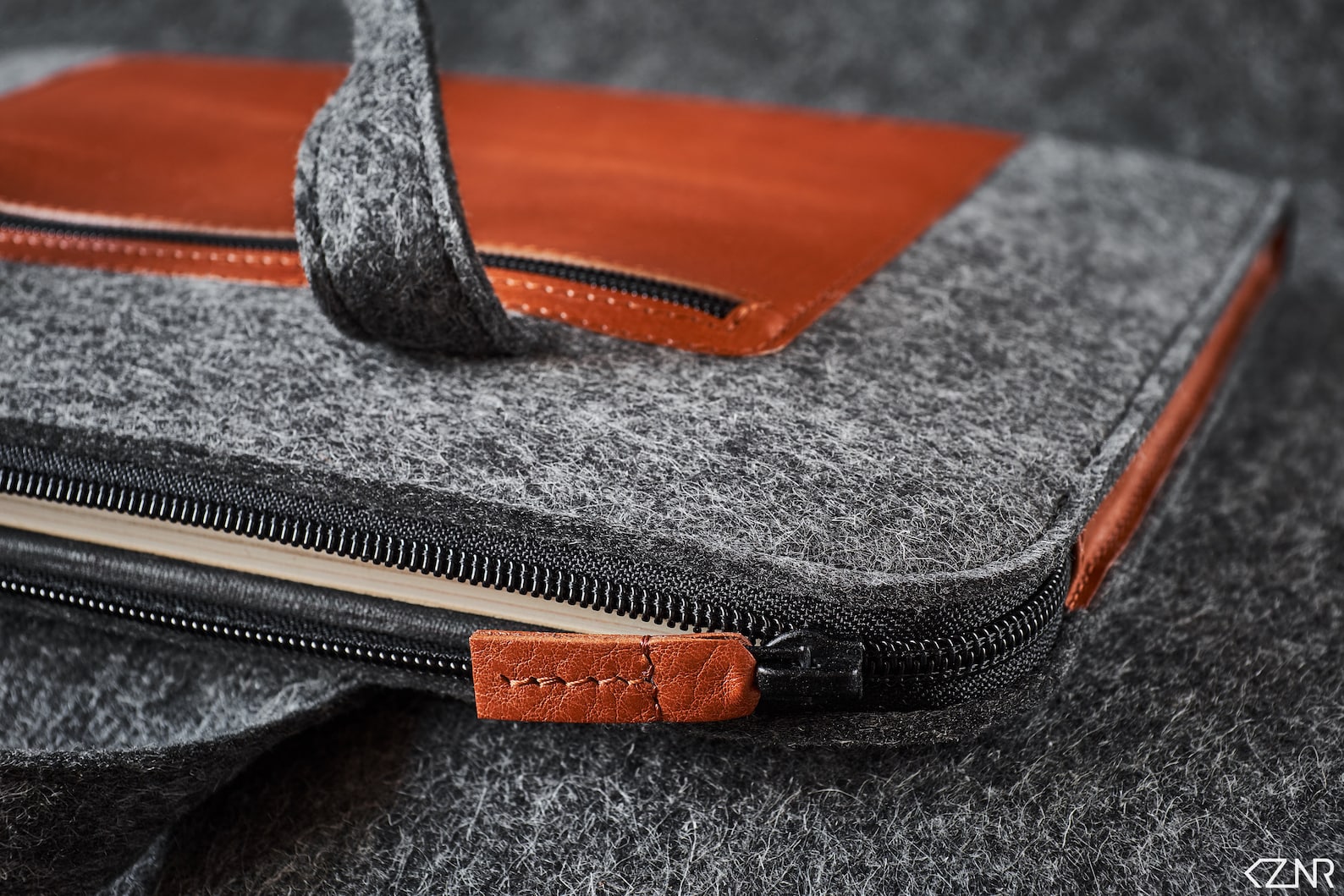 Laptop Felt and Leather Case With Handle Hand-made - Etsy