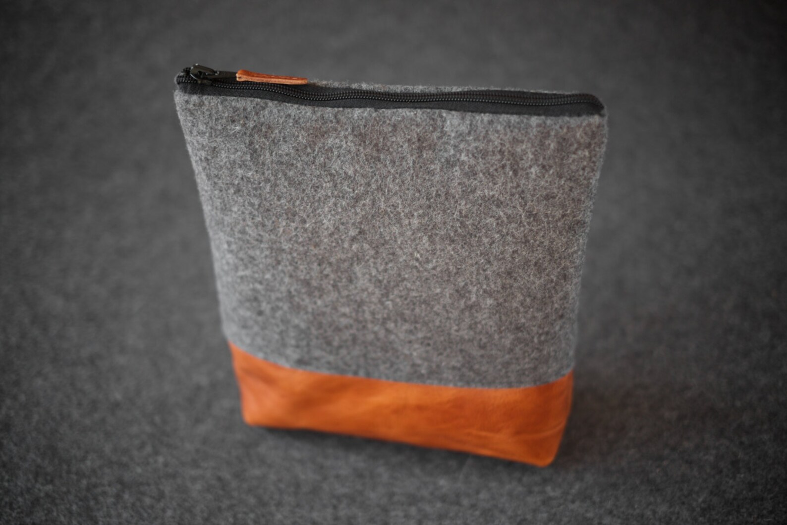 Felt Leather Padded Headphones Bag Hand-made - Etsy