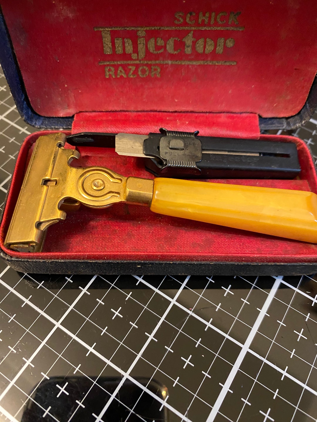 Vintage Schick Injector Razor With Bakelite Handle - Etsy