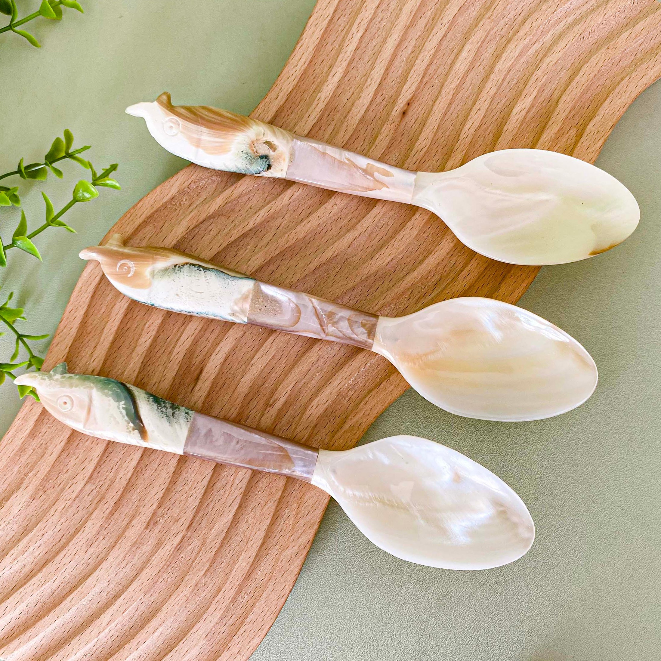 Personalized Mother of Pearl Spoon, Golden Oyster Caviar Spoon, Black ...