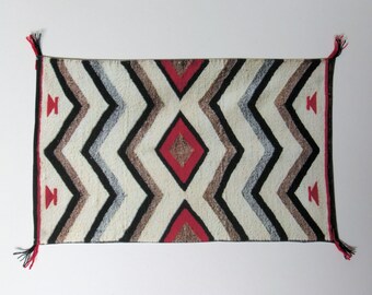 Diamond Pattern Rug | Etsy