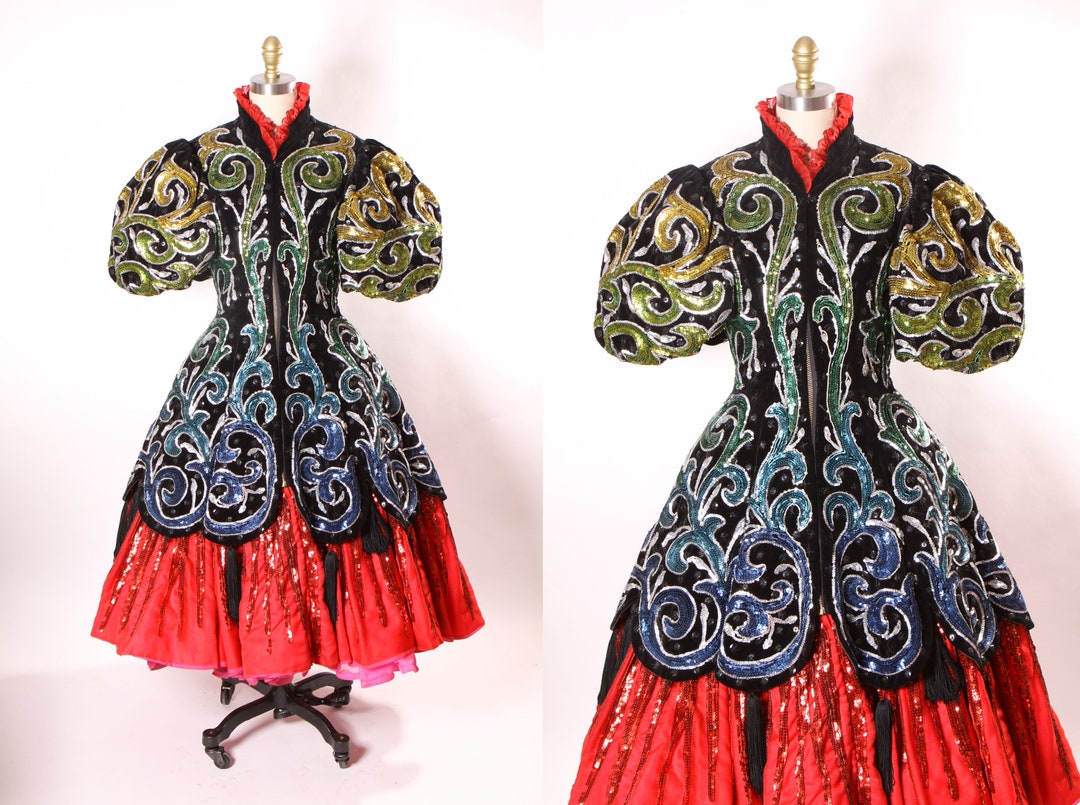 1950s Yellow Green and Blue Ombre Sequin Swirl Can Can Tassel Fringe ...