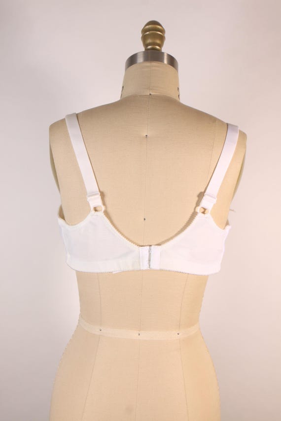 1970s White Lace Trim Bow Detail Bra by Jodee Surgica… - Gem