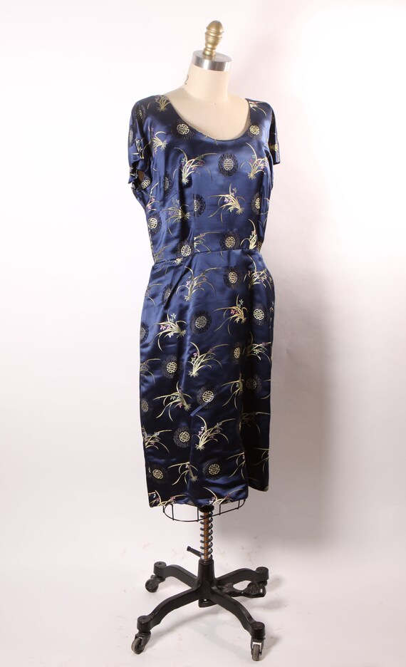 1950s Dark Blue Short Sleeve Belted Chinese Brocade D… - Gem