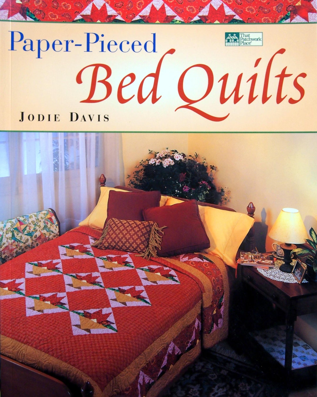 Paper-pieced Bed Quilts by Jodie Davis Vintage Paperback Quilt Pattern ...
