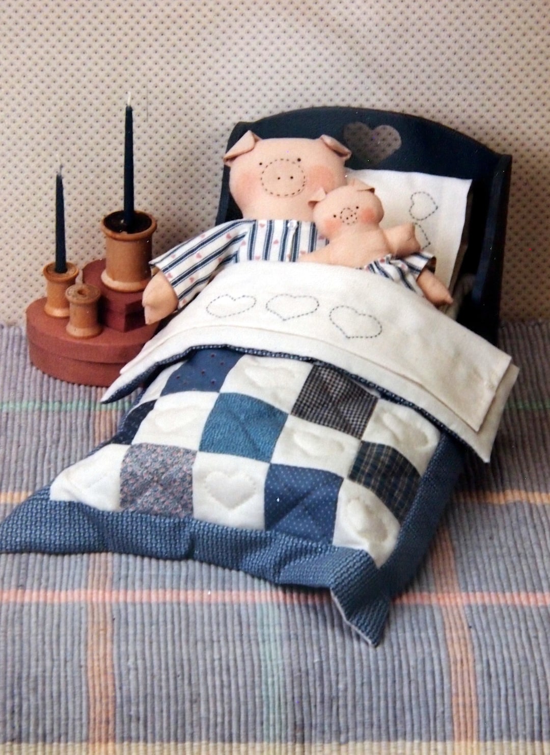 Pigs in A Quilt by Karla Eisenach and Farmyard Creations Vintage Uncut Sewing Pattern Packet ...