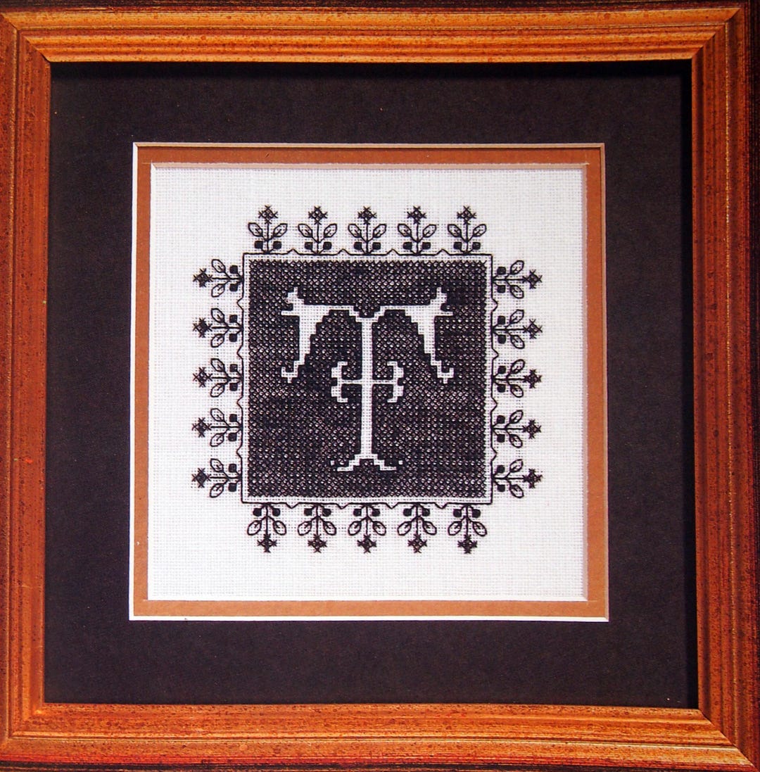 Alphabets & Samplers - 40 Designs by Brenda Keyes Vintage Paperback ...