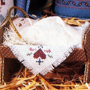 Cross Stitch and Country Crafts Vintage Cross Stitch Pattern Magazine ...