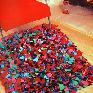 Making Rag Rugs - 15 Step-by-step Projects - Clare Hubbard, General ...
