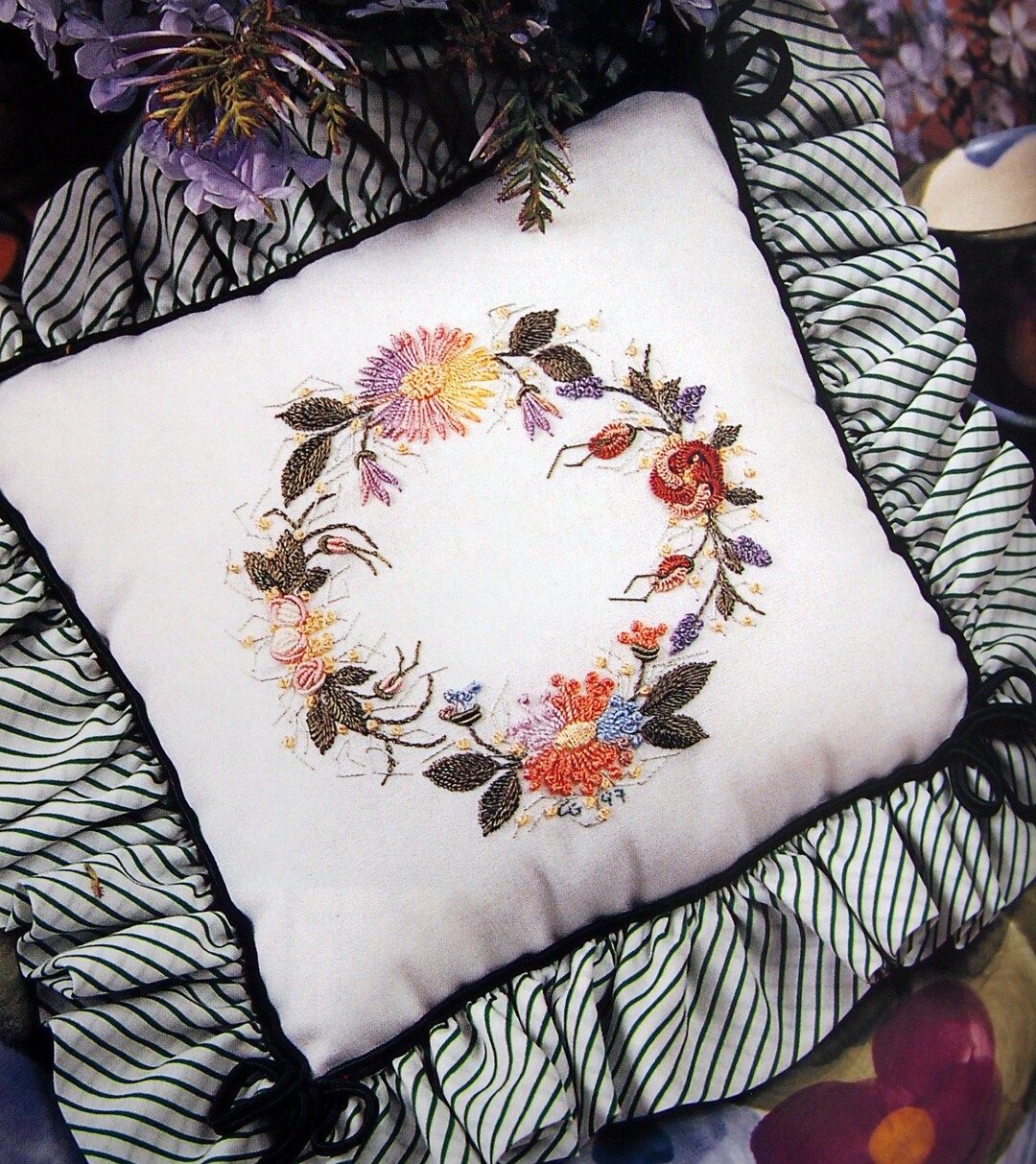 Sensational Knots & Twists - 20 Inspirational Projects Vintage ...