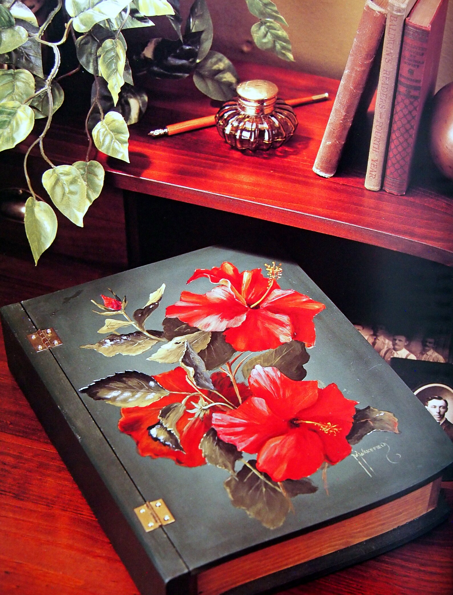 Flowers With A Painterly Touch - 9 Step-by-step Projects in Acrylics by ...