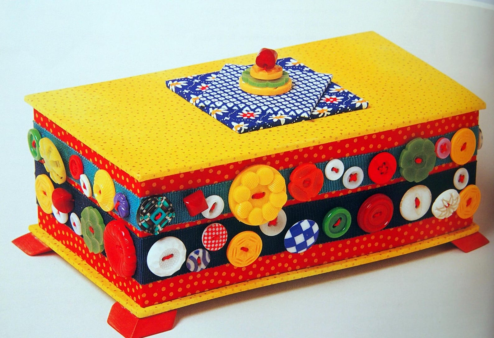 Making Memory Boxes - Box Projects to Make, Give and Keep by Barbara ...