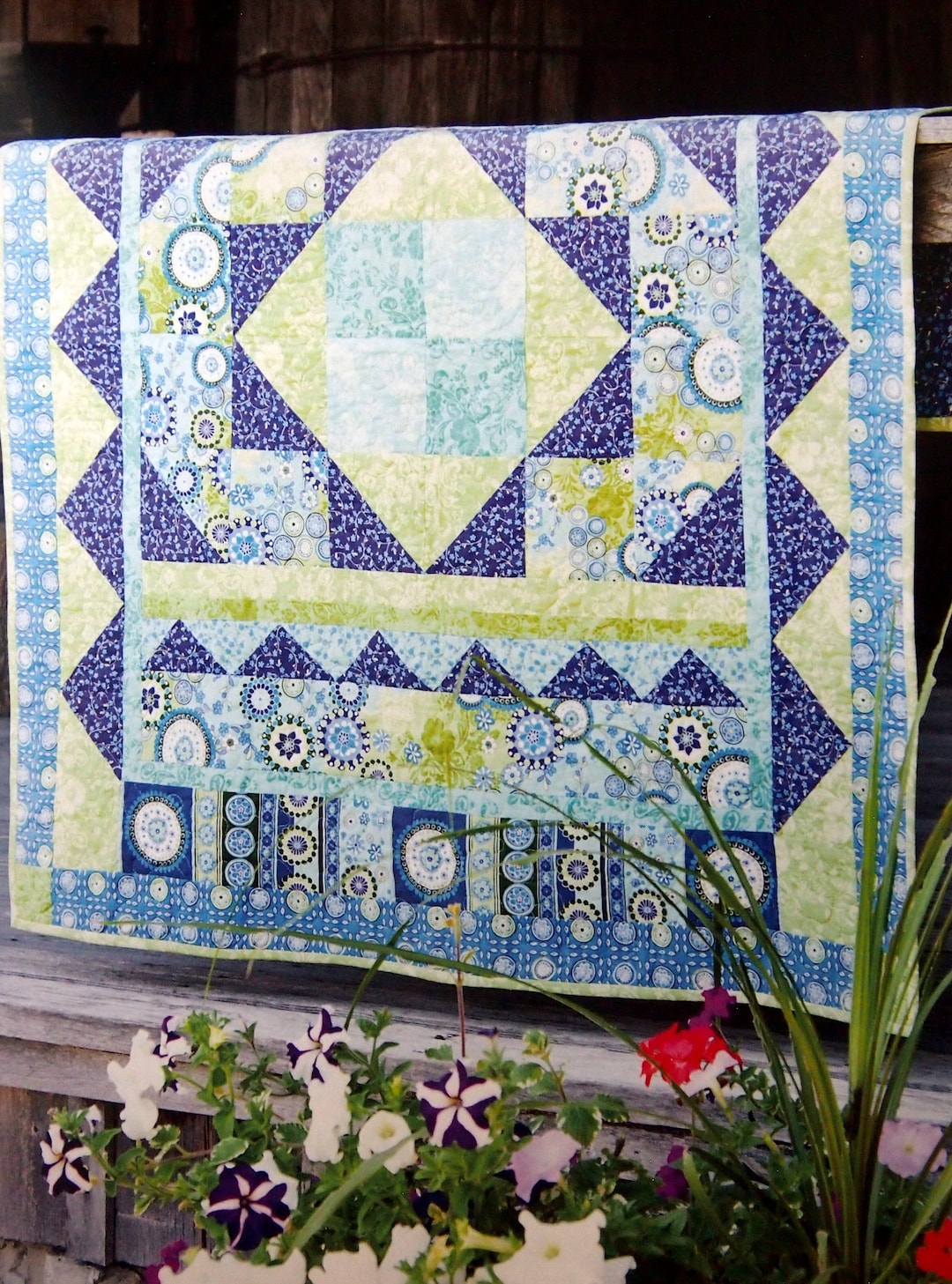 Patchwork Comforters, Throws & Quilts Edited by Jeanne Stauffer and Sandra Hatch Hardcover ...