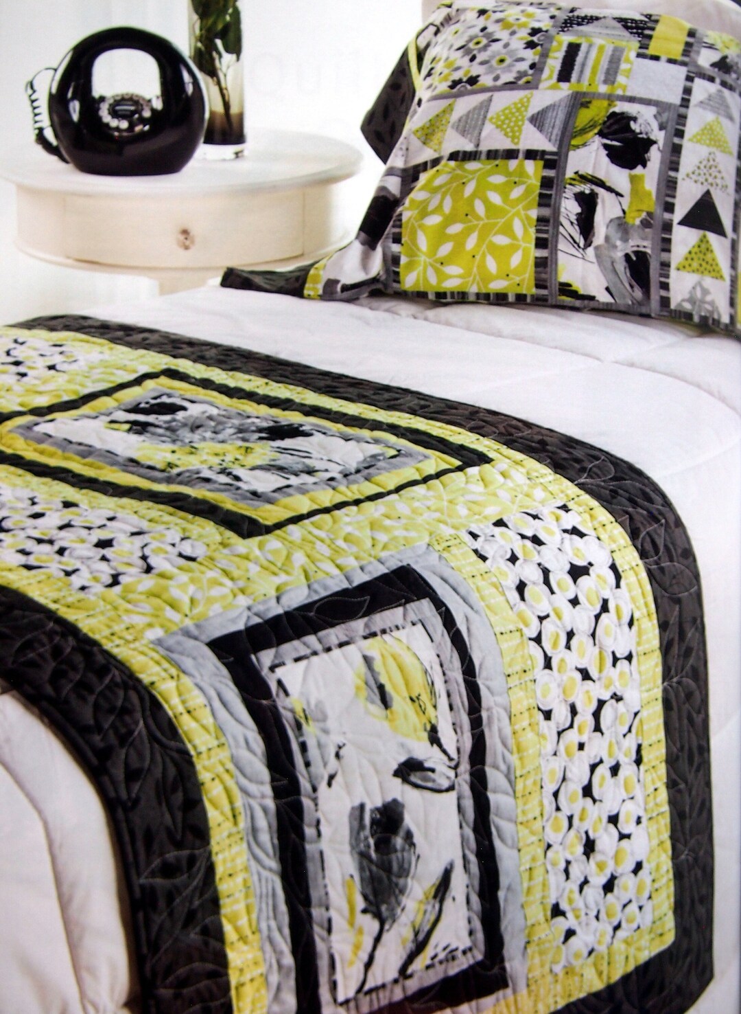 Learn to Quilt With Panels Turn Any Fabric Panel Into A Unique Quilt by ...