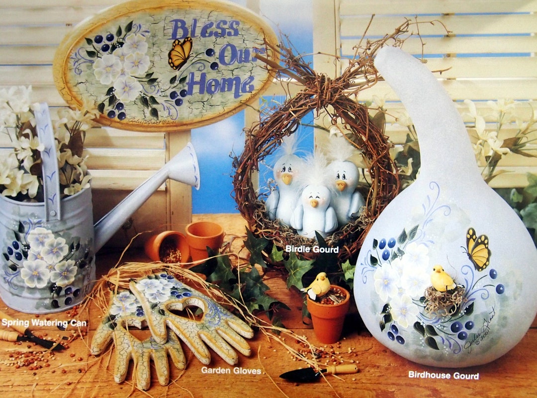 Gourdeous Gourds & More Vol. 4 by Julie Grant Vintage Tole and ...