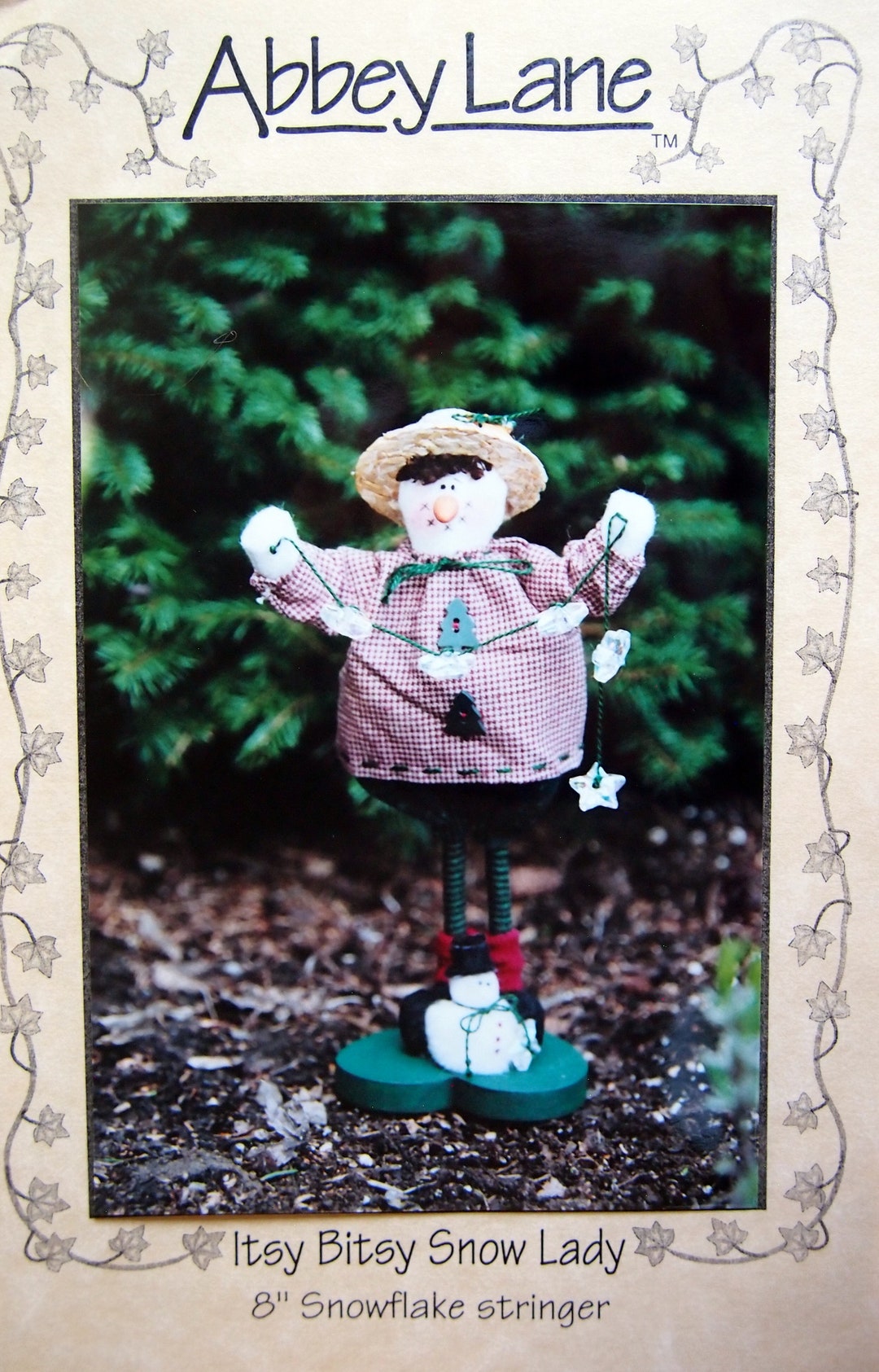 Itsy Bitsy Snow Lady - 8" Snowflake Stringer by Valarie Seaman & Abbey ...