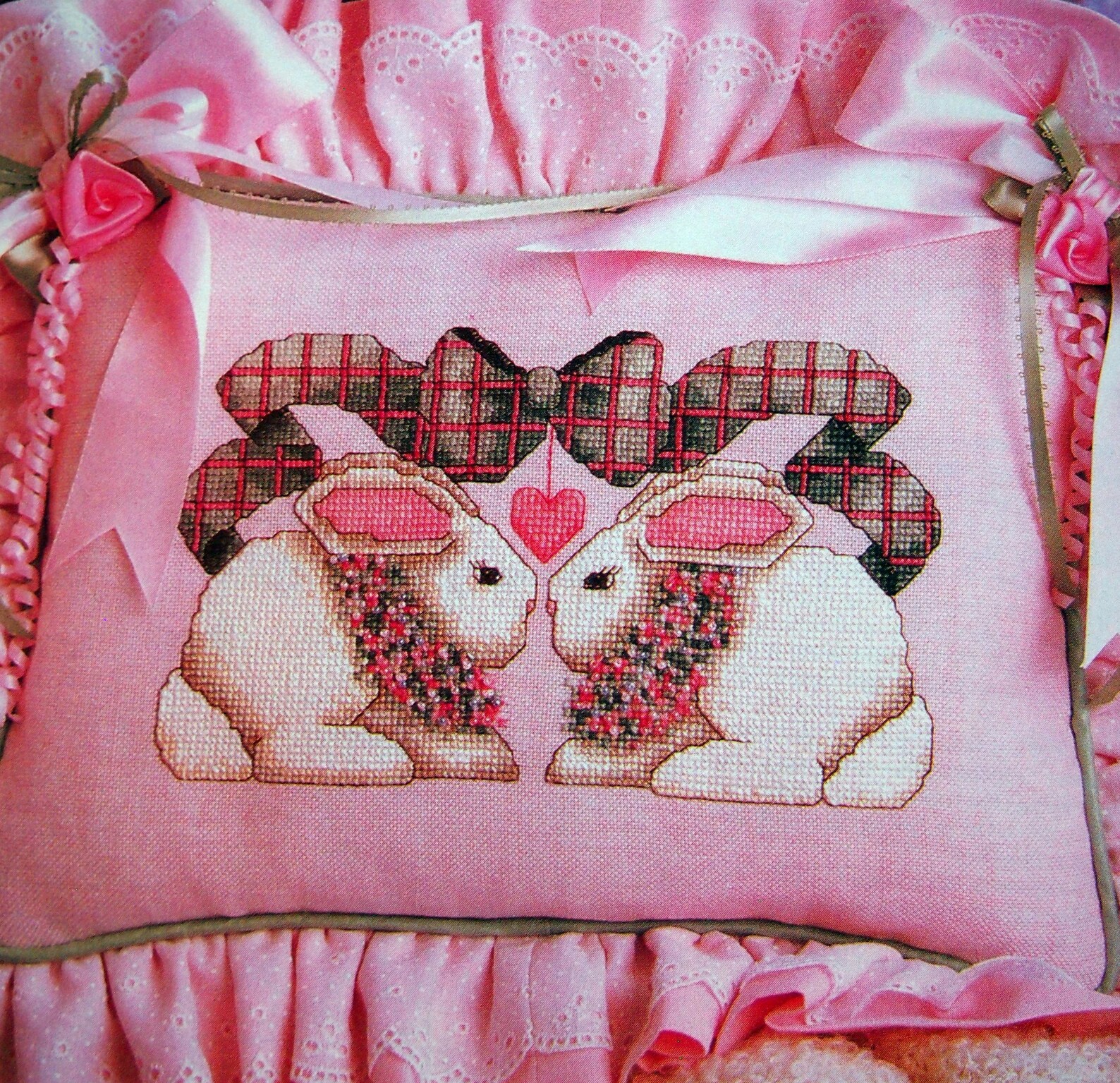Cross Stitch and Country Crafts Vintage Cross Stitch Pattern Magazine ...