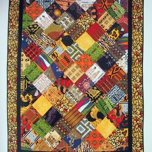 A World of Quilts - 10 Projects Using Ethnic Fabrics by Beth Ann ...