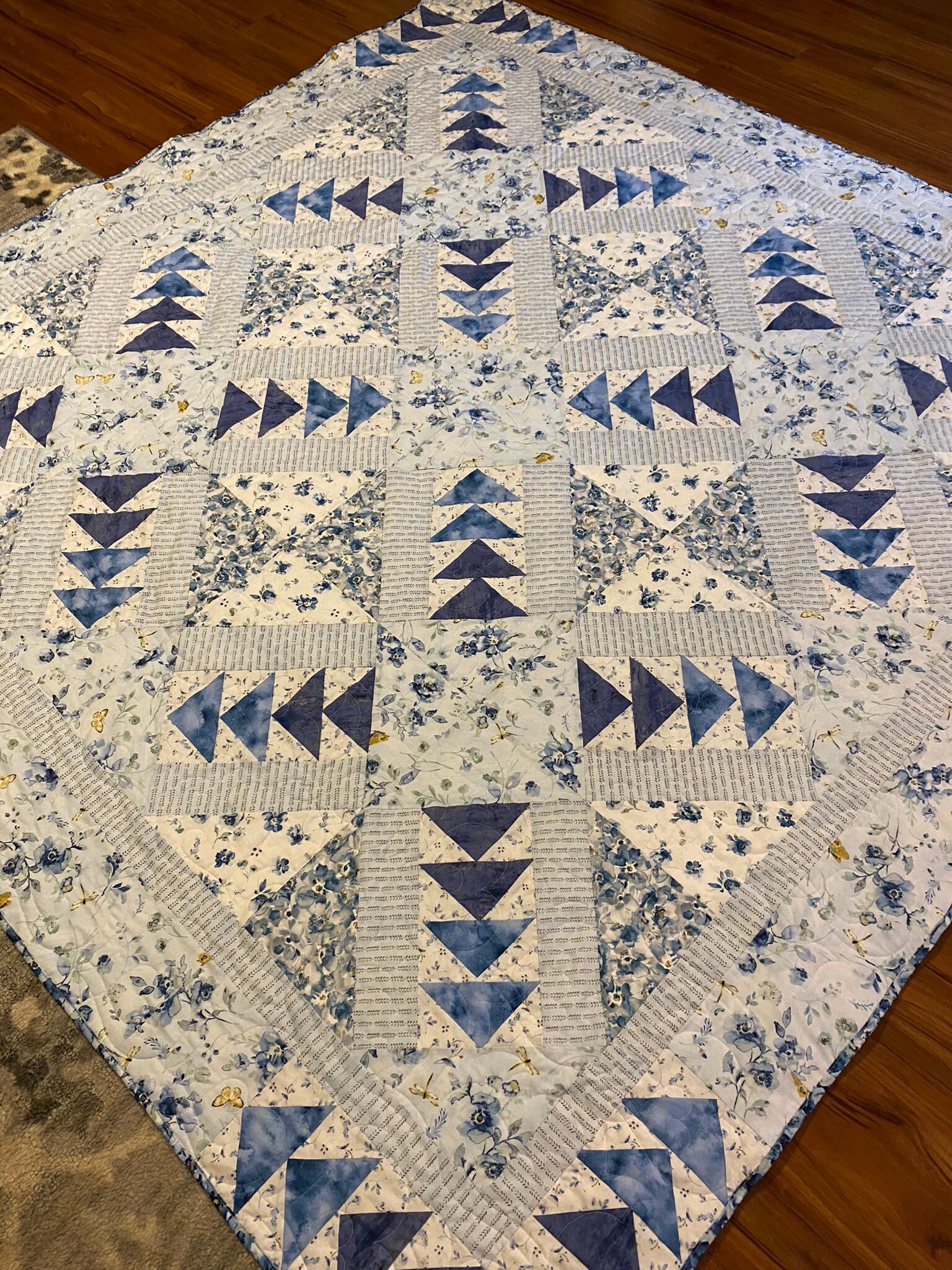 83 Square Blue Breeze Quilt - Etsy