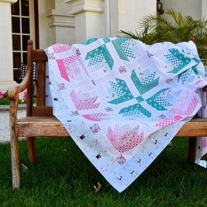 Hello Springtime Quilt Pattern, PDF Quilt Pattern, Spring Quilt - Etsy