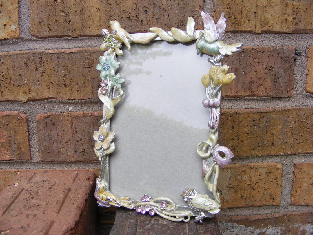 Needlework Frame Enamel Metal - Birds & Flowers (3.5