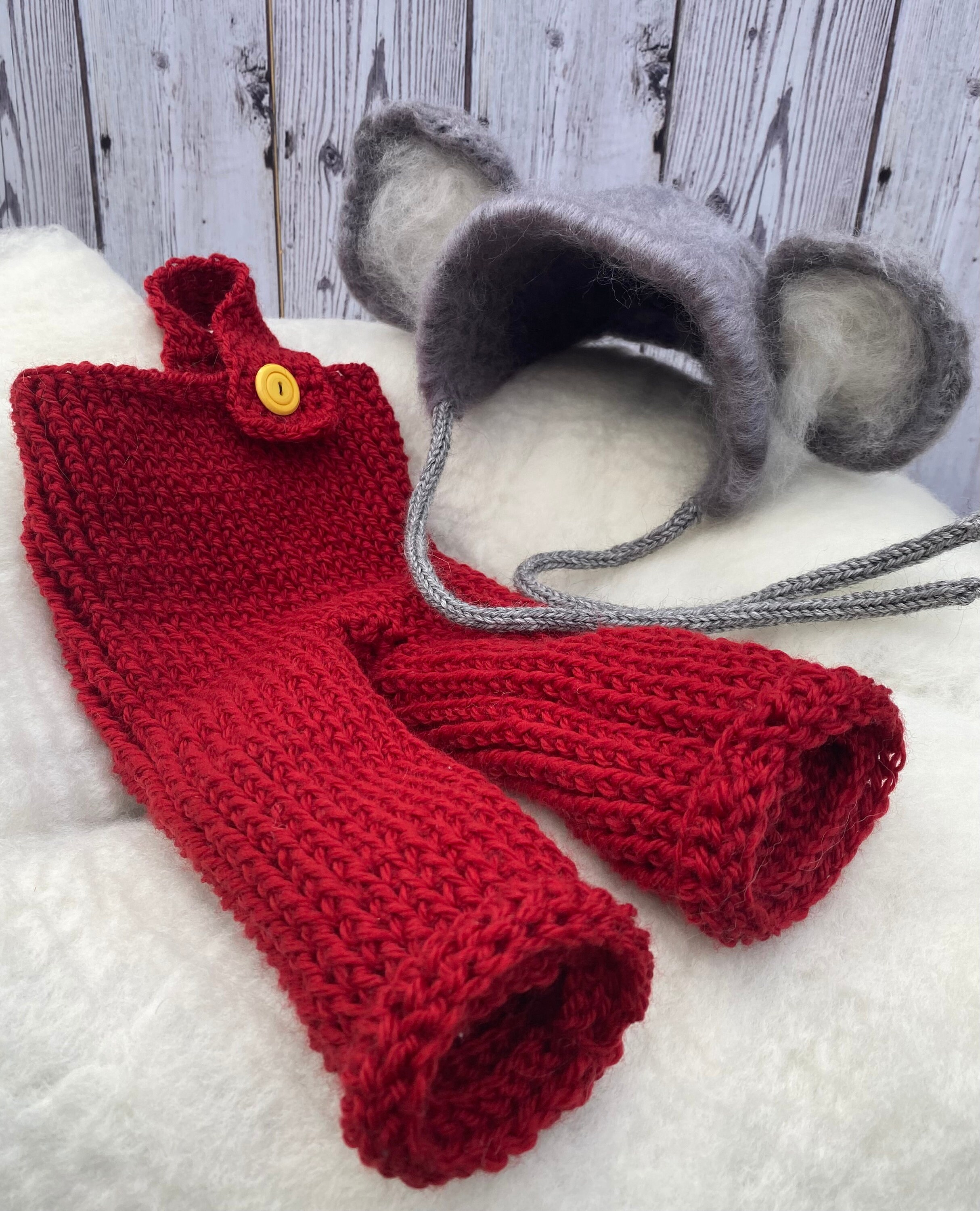 Newborn Set Felt Bonnet Koala and Red Overalls - Etsy