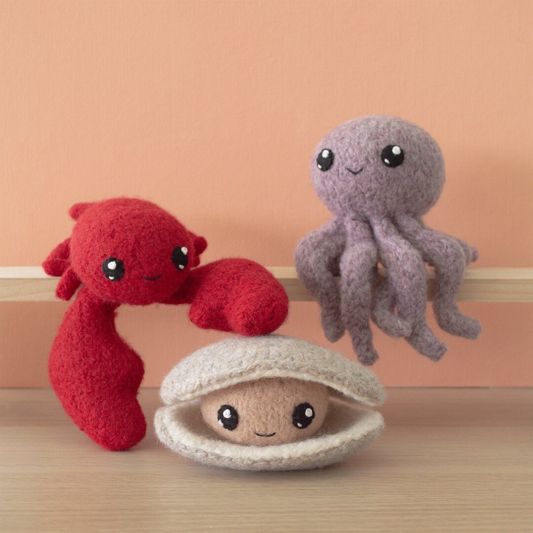 Gefilzte Strick Oktopus, Hummer, Muschel Amigurumi Strickmuster | Surfs ...