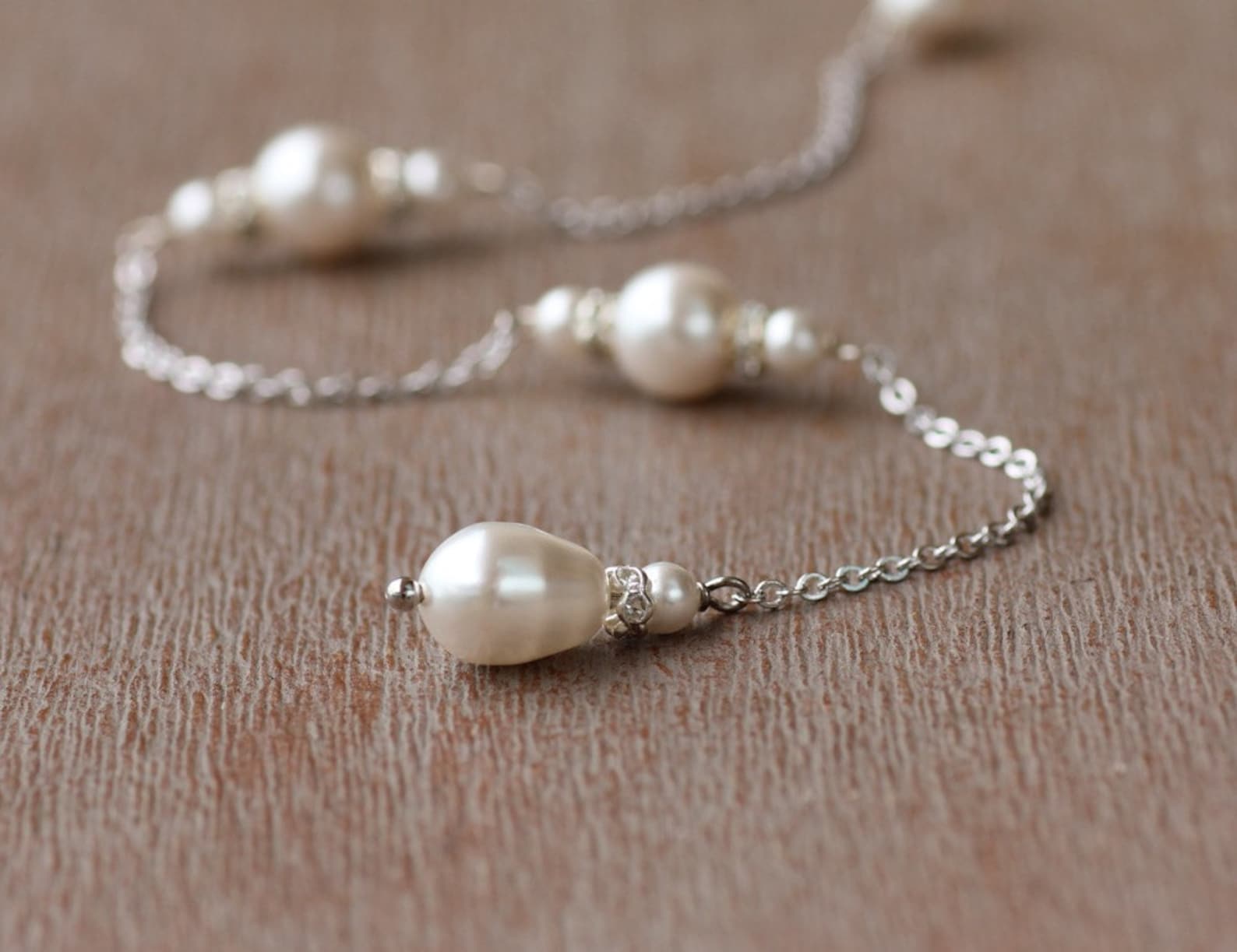 Pearl Back Drop Necklace, Bridal Backdrop Pearl Necklace, Bridesmaids ...