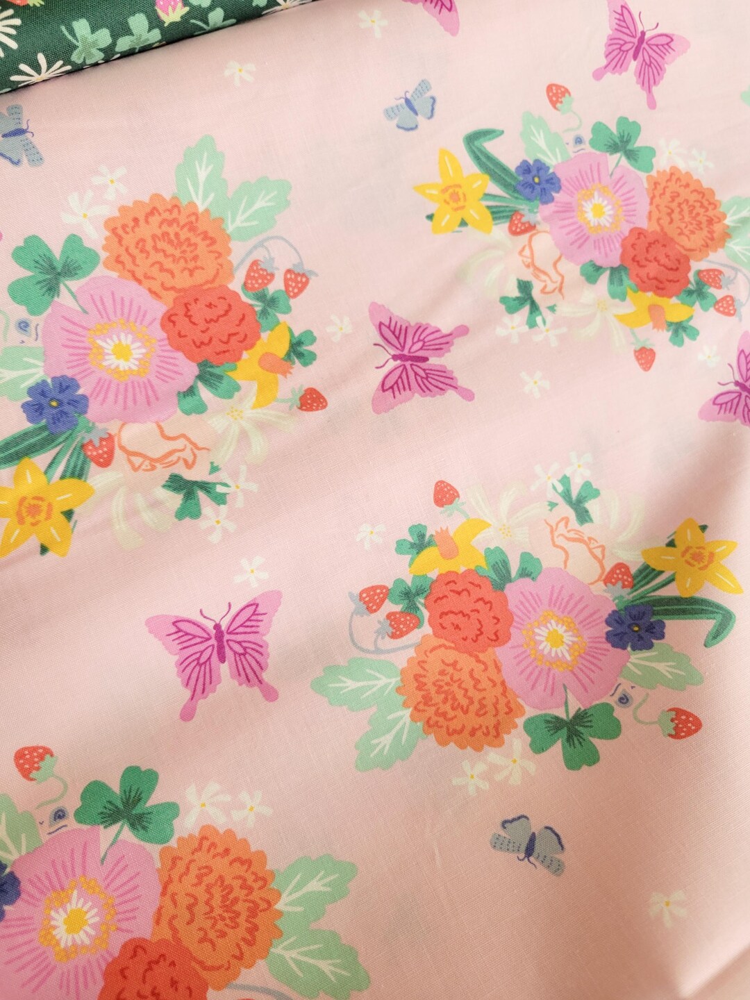 Chloe - Main Cream - White Floral Fabric- Floral Fabric - Clover Fabric ...