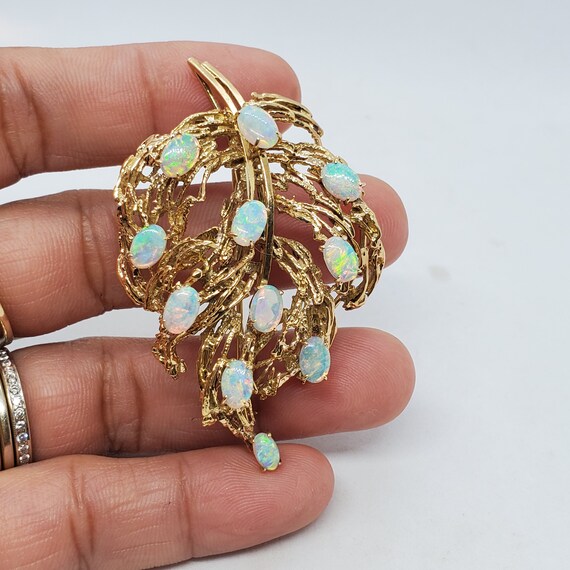 14k solid gold vintage Australian opal leaf design br… - Gem