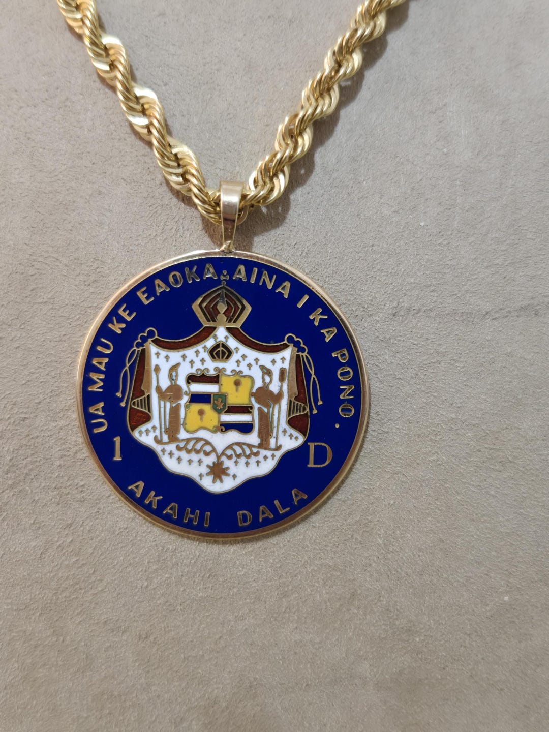 14k Solid Gold Hawaiian Crest Akahi Dala With Blue Enamel Pendant Only ...