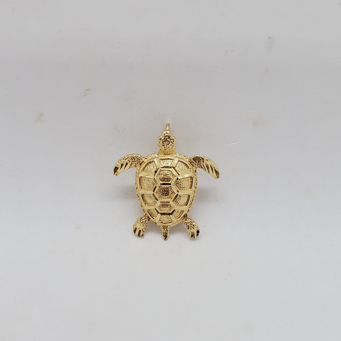 14k Solid Gold Vintage Carved Turtle Pendant Only/ Gift for | Etsy