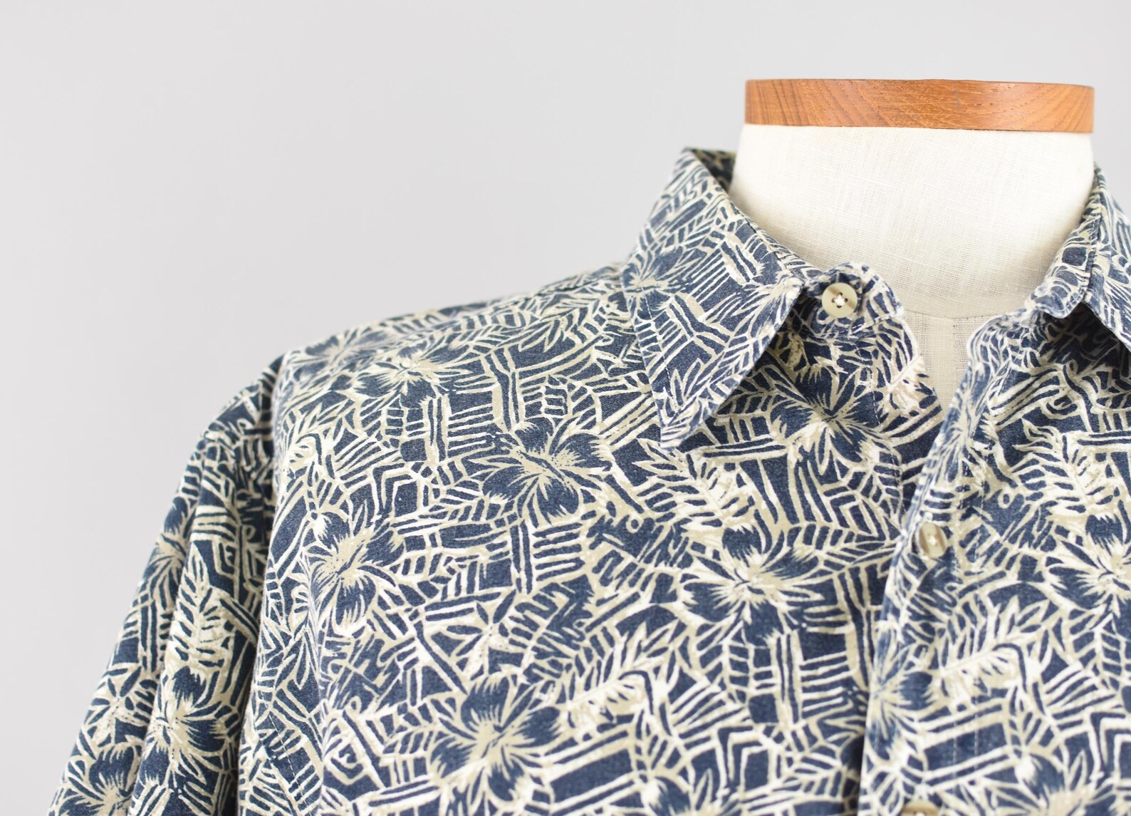 90s Button Down Dress Shirt, Vintage David Taylor Blue Floral Short ...