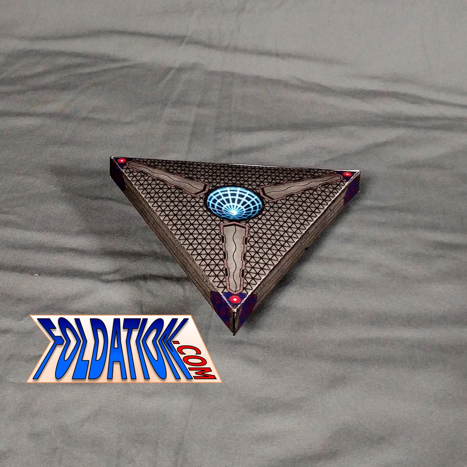 DIY Triangular UFO Spacecraft Mini Cardmodel Kit - Small Night Shadow ...