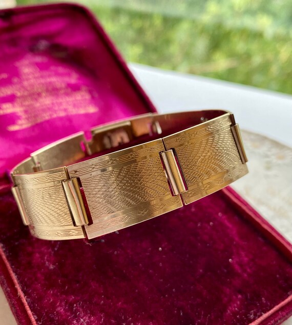 Vintage 9CT Gold Back & Front Engine Turned Panel Bra… - Gem