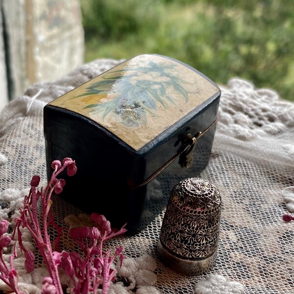 Antique Thimbles - Etsy UK