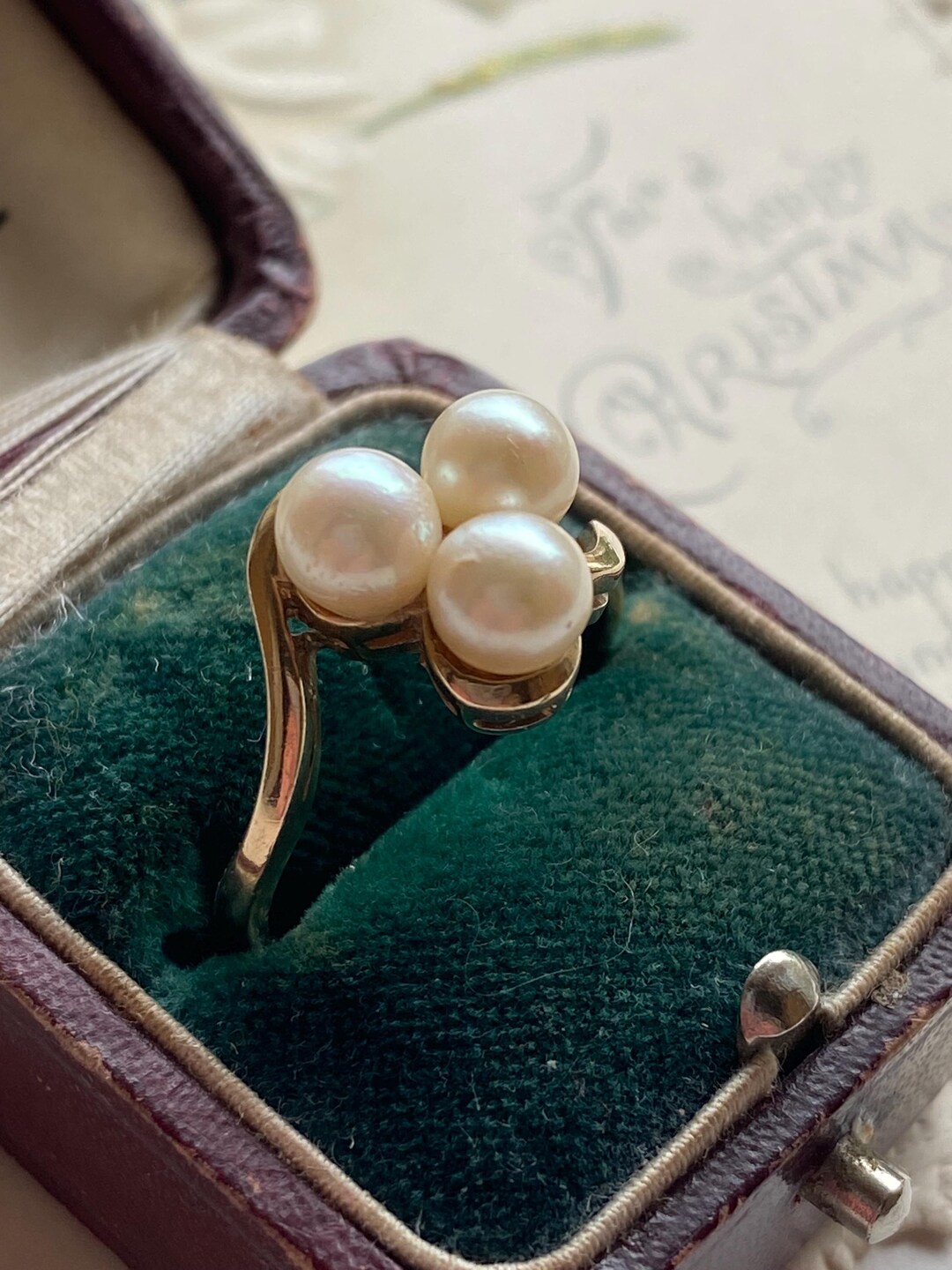 Vintage 9CT Gold Three Pearl Crossover Ring. South Sea Pearls, Lustrous ...