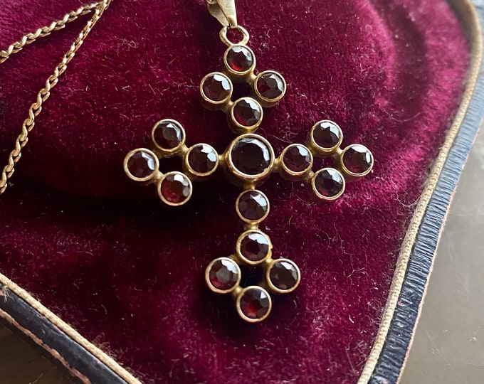 Antique 9CT Gold Bohemian Garnet Cross Pendant & LONG Gold Serpentine ...