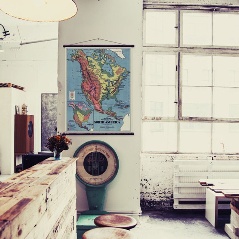 NORTH AMERICA - Pull Down Wall Map - Etsy