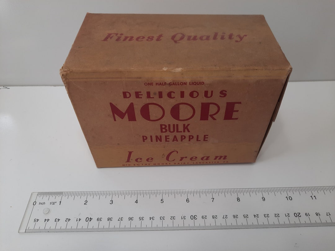 Vintage 1940s 1950s Delicious Moore Dairy Ice Cream One Half Gallon ...