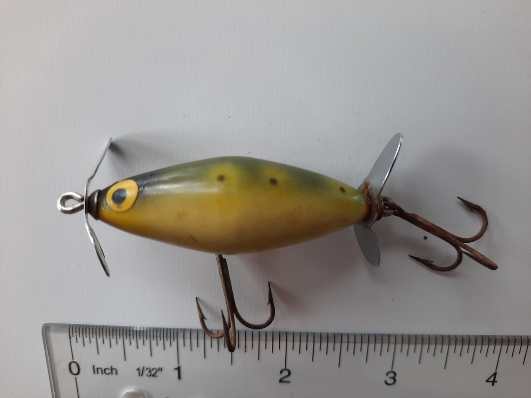 Vintage Fishing Lure - 1970s Floating Topwater Crippled Minnow Twin ...