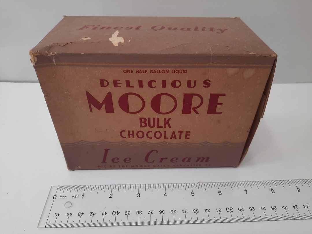 Vintage 1940s 1950s Delicious Moore Dairy Ice Cream One Half Gallon ...