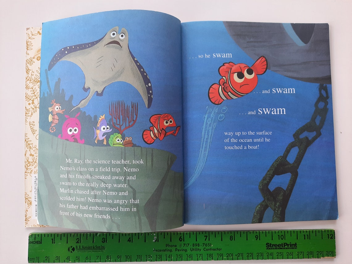 Little Golden Book: Walt Disney's Pixar finding - Etsy