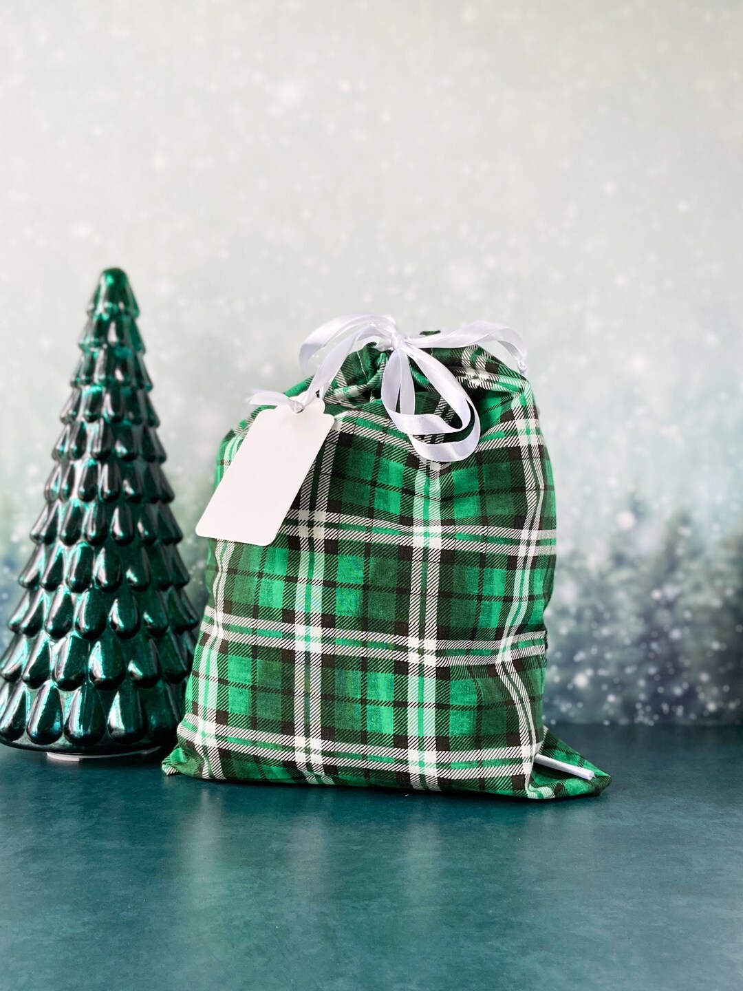 Emerald Green Plaid Reusable Gift Bag Set for Christmas, Black, White ...