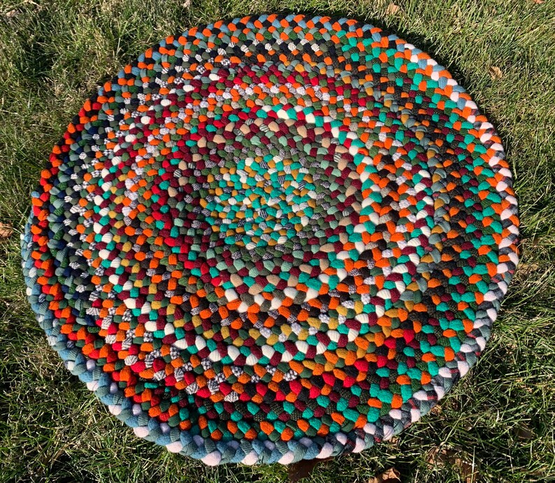 Hand Braided Round Multi Colored Wool Rug 26.5 - Etsy