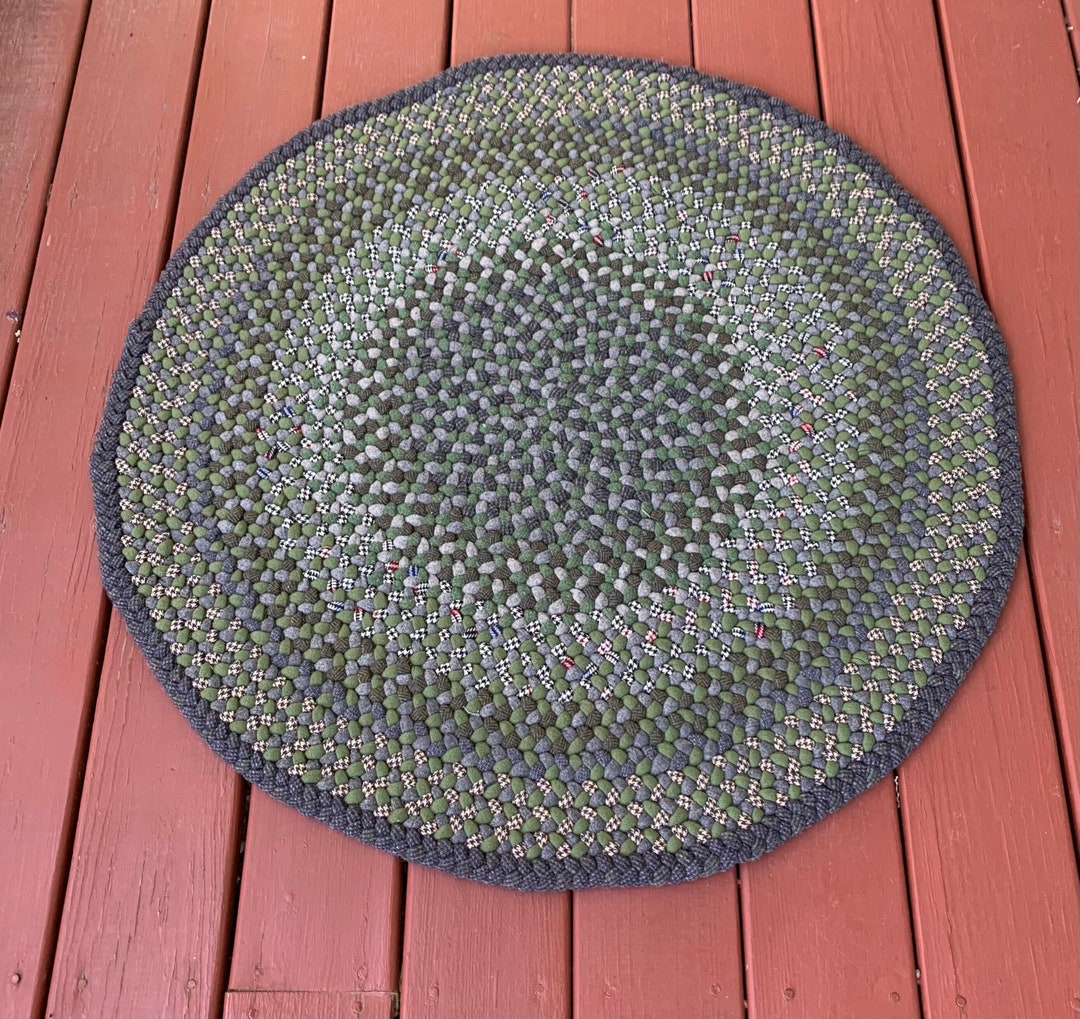 Hand Braided Round Wool Rug, Green Gray and Houndstooth, 36 - Etsy