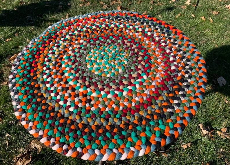 Hand Braided Round Multi Colored Wool Rug 26.5 - Etsy