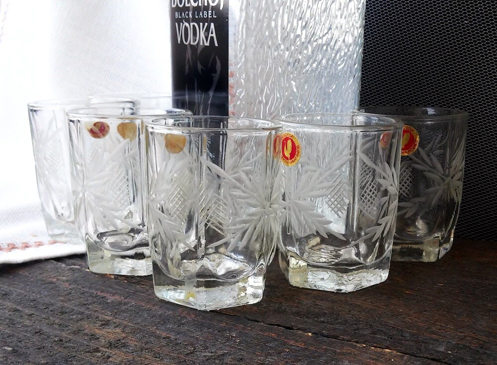 6 Russian Vodka Shot Glasses Stopka Gusev Crystal Factory 80 S Etsy