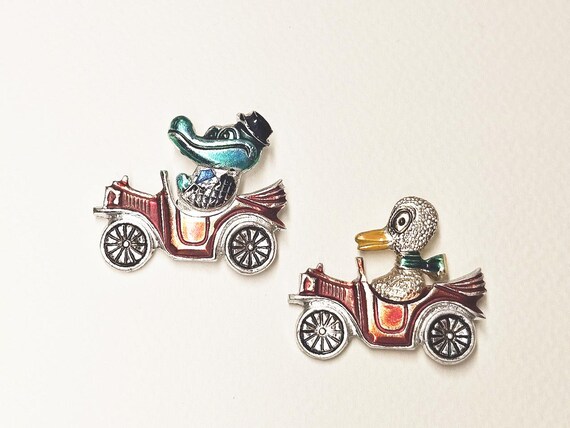 Soviet Cartoon fun badges Crocodile and Duck, vintage… - Gem